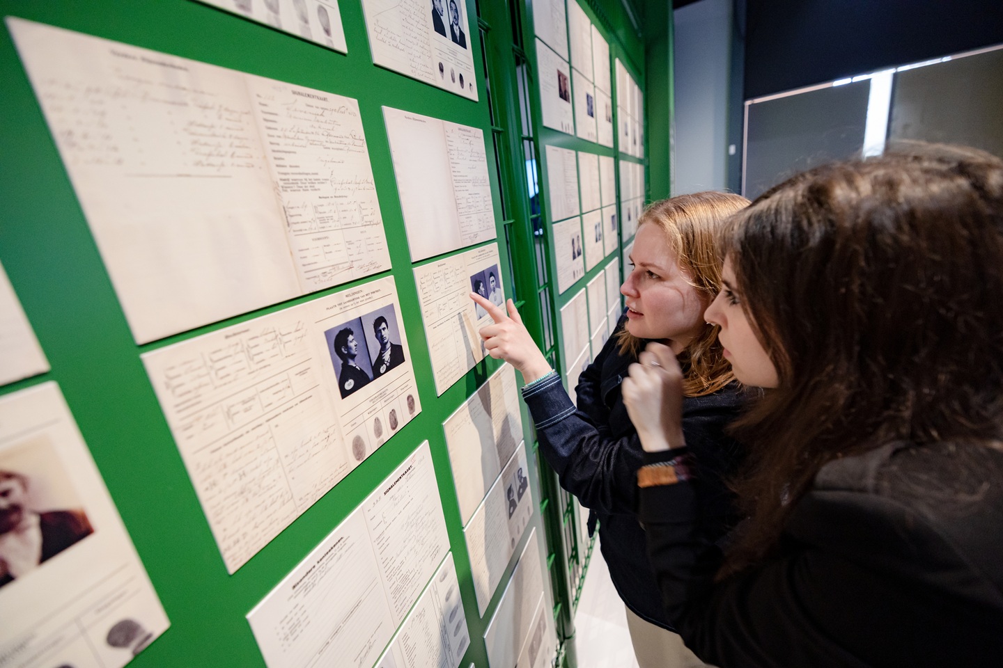 Over de grens - Limburgs Museum